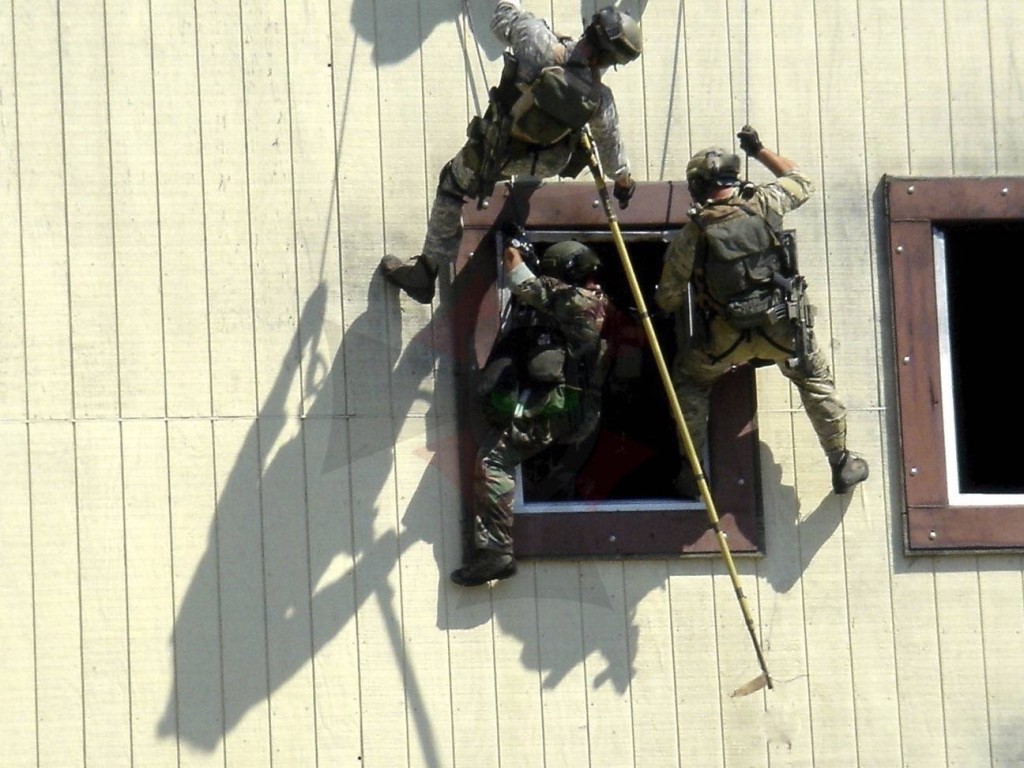 High Angle Entry Training | Green Eye Tactical